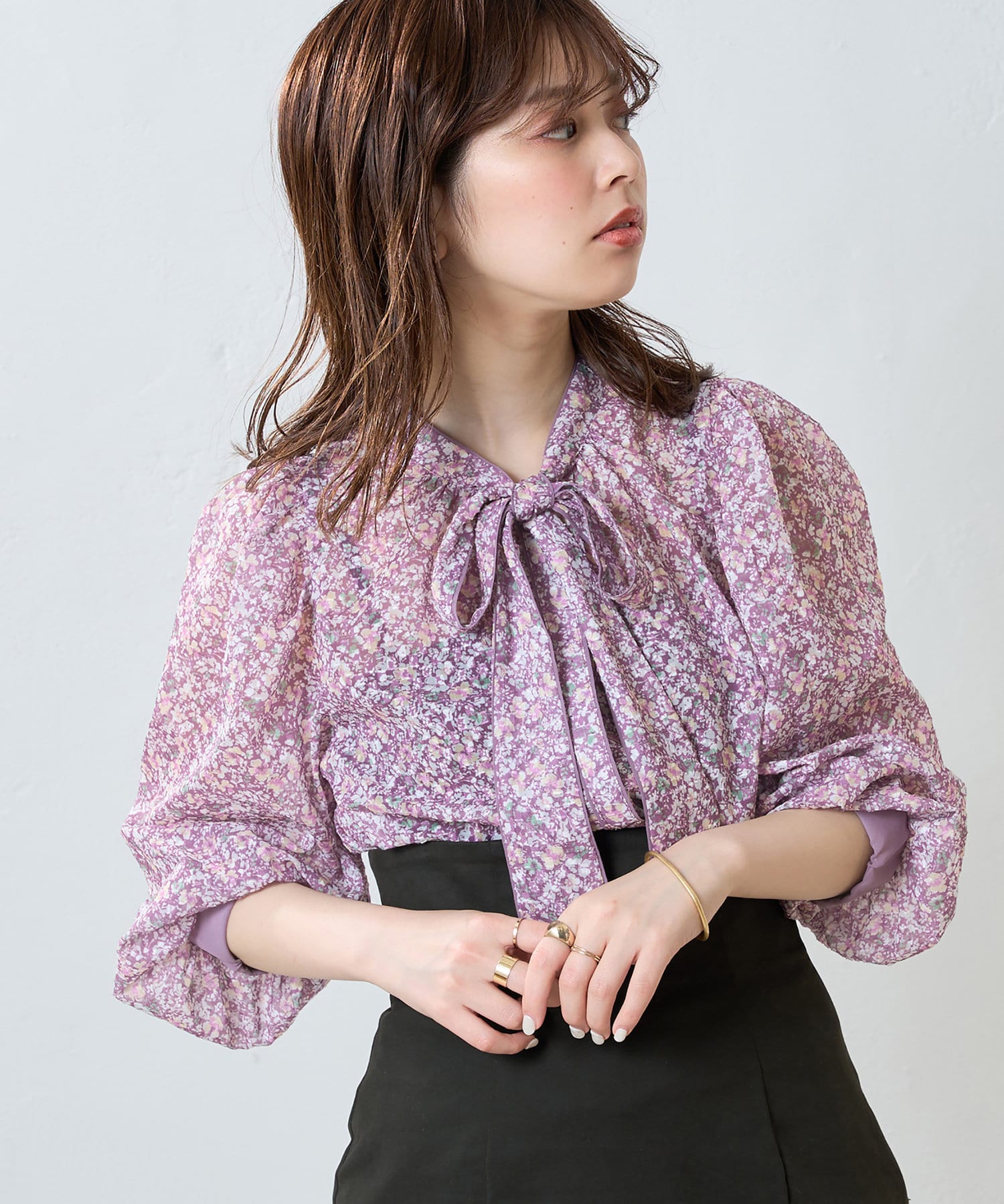 2WAY着用可/着回し抜群。小花柄ジャガードパイピングブラウス | natural couture(ナチュラルクチュール)レディース ...