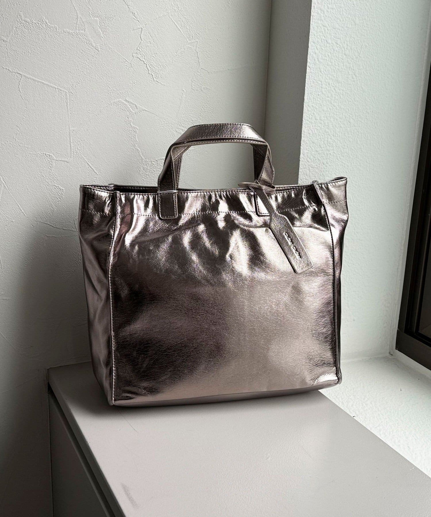 ソフトメタリックトートバッグ | FREDY & GLOSTER(フレディ アンド グロスター)レディース | PAL CLOSET(パル ...