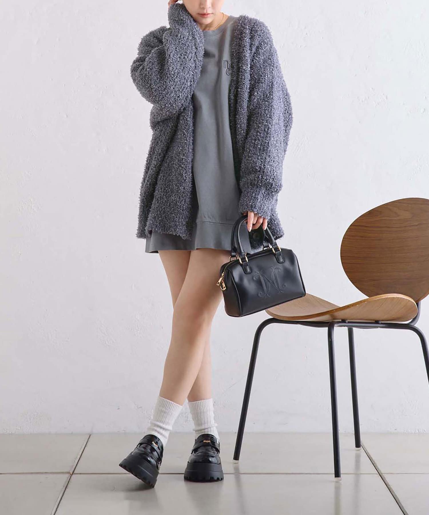 【one after another】ワンポイント刺繍ビッグロンT | NICE CLAUP / OLIVE des OLIVE OUTLET ...