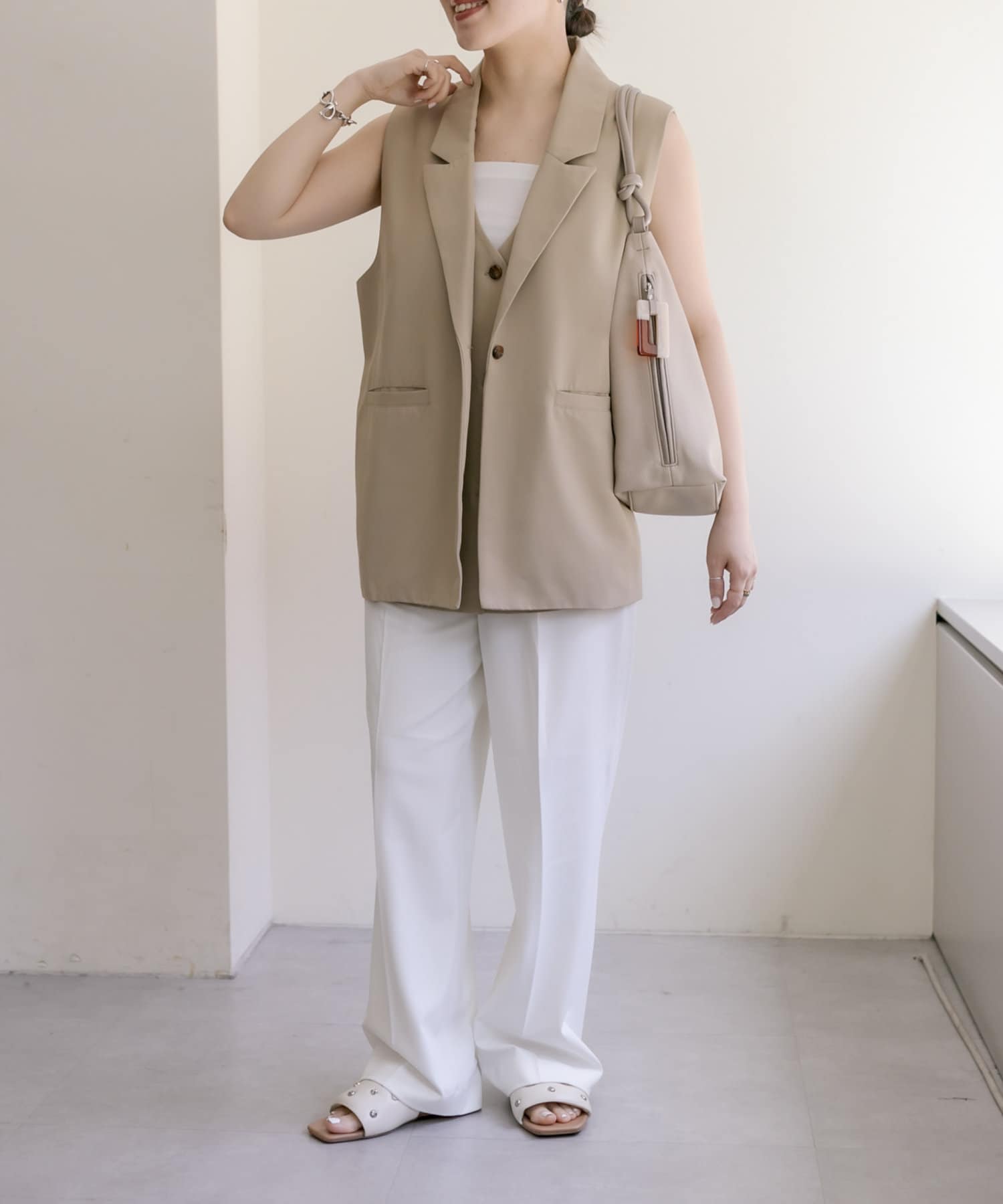 《500g未満/WEB限定カラーあり/A4サイズ対応》樹脂パーツワンハンドルバッグ | ear PAPILLONNER(イア パピヨネ ...