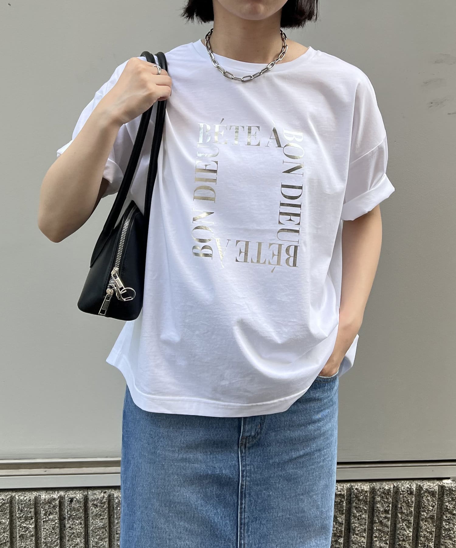 箔プリントロゴTシャツ | Jena espace merveilleux(ジェナ エスパスメルヴェイユ)レディース | PAL CLOSET ...