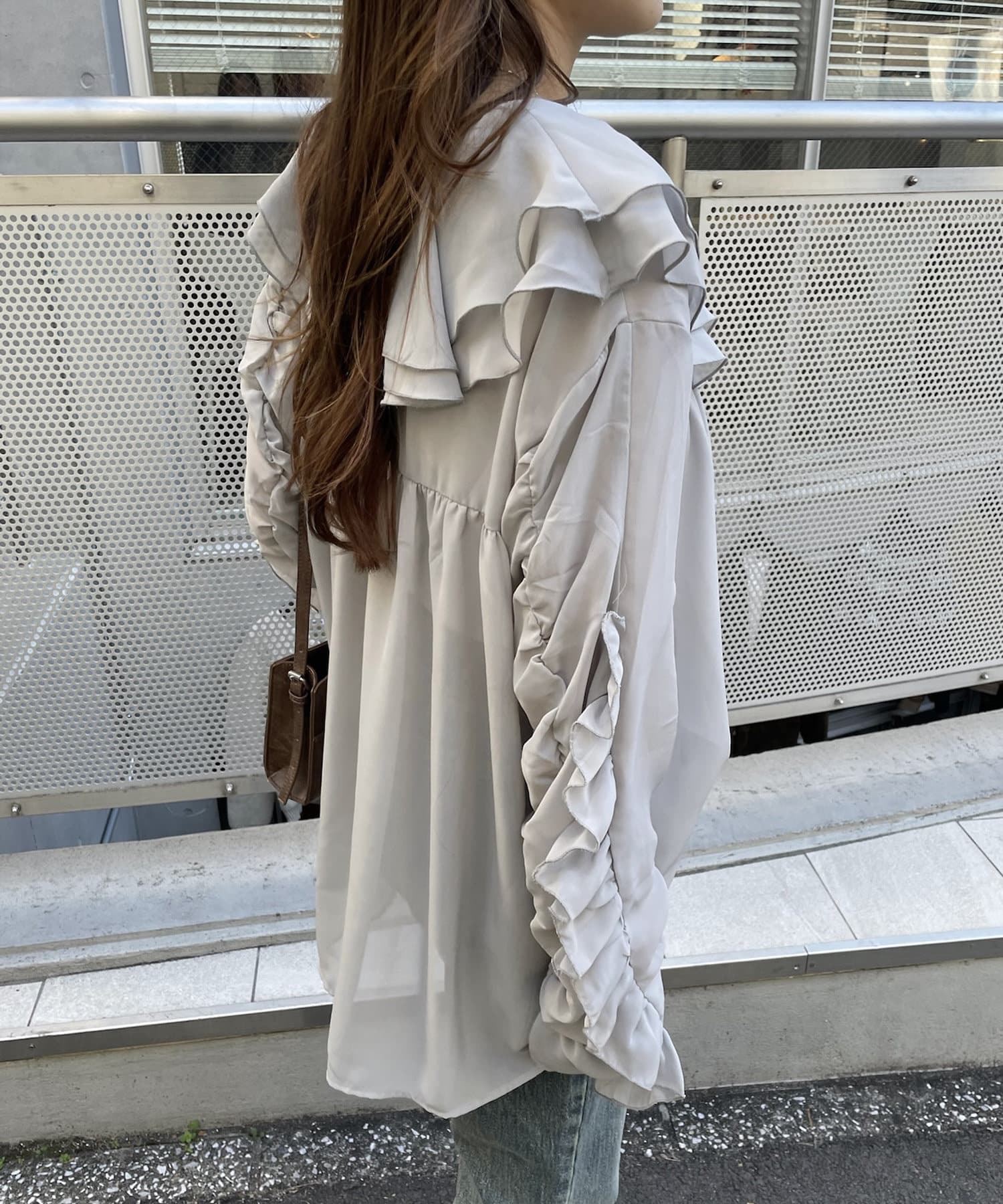 [mline]ラッフルブラウス | mystic(ミスティック)レディース | PAL CLOSET(パルクローゼット) - パルグループ公式 ...